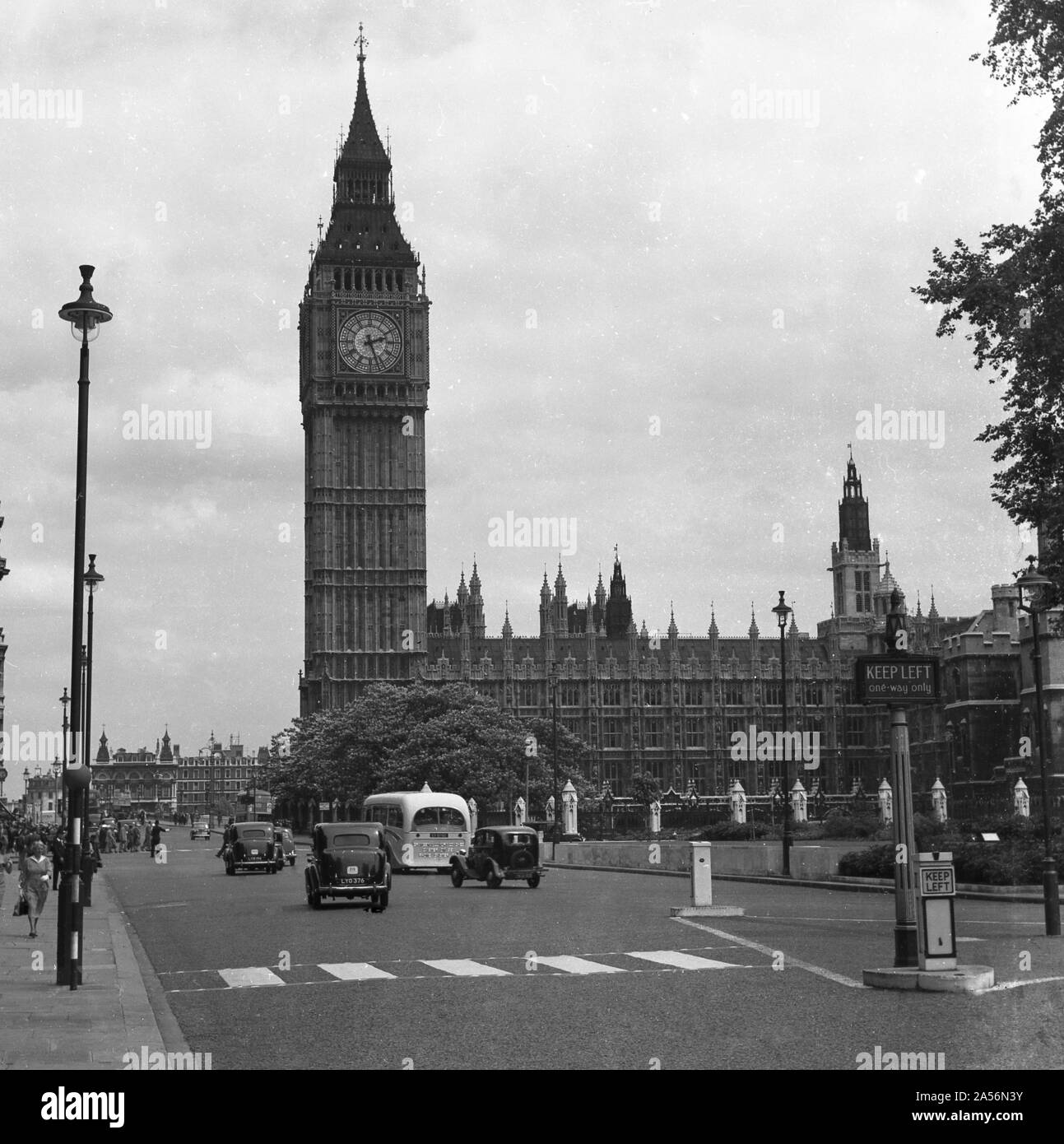 1950s houses of parliament hi-res stock photography and images - Alamy