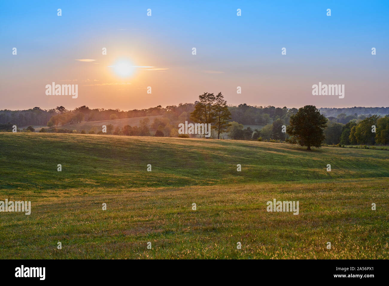Sunlight over farm hi-res stock photography and images - Alamy