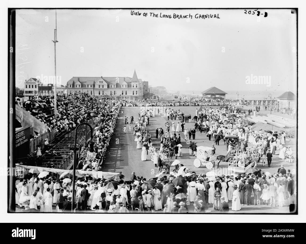 Long branch carnival hi-res stock photography and images - Alamy