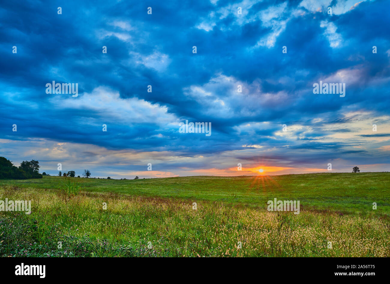 Colorful storm clouds hi-res stock photography and images - Alamy