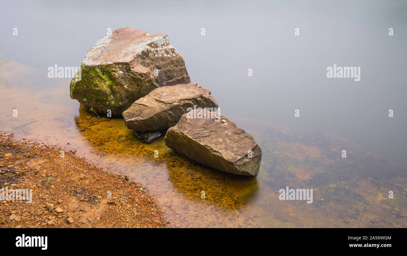 Three boulders hi-res stock photography and images - Alamy