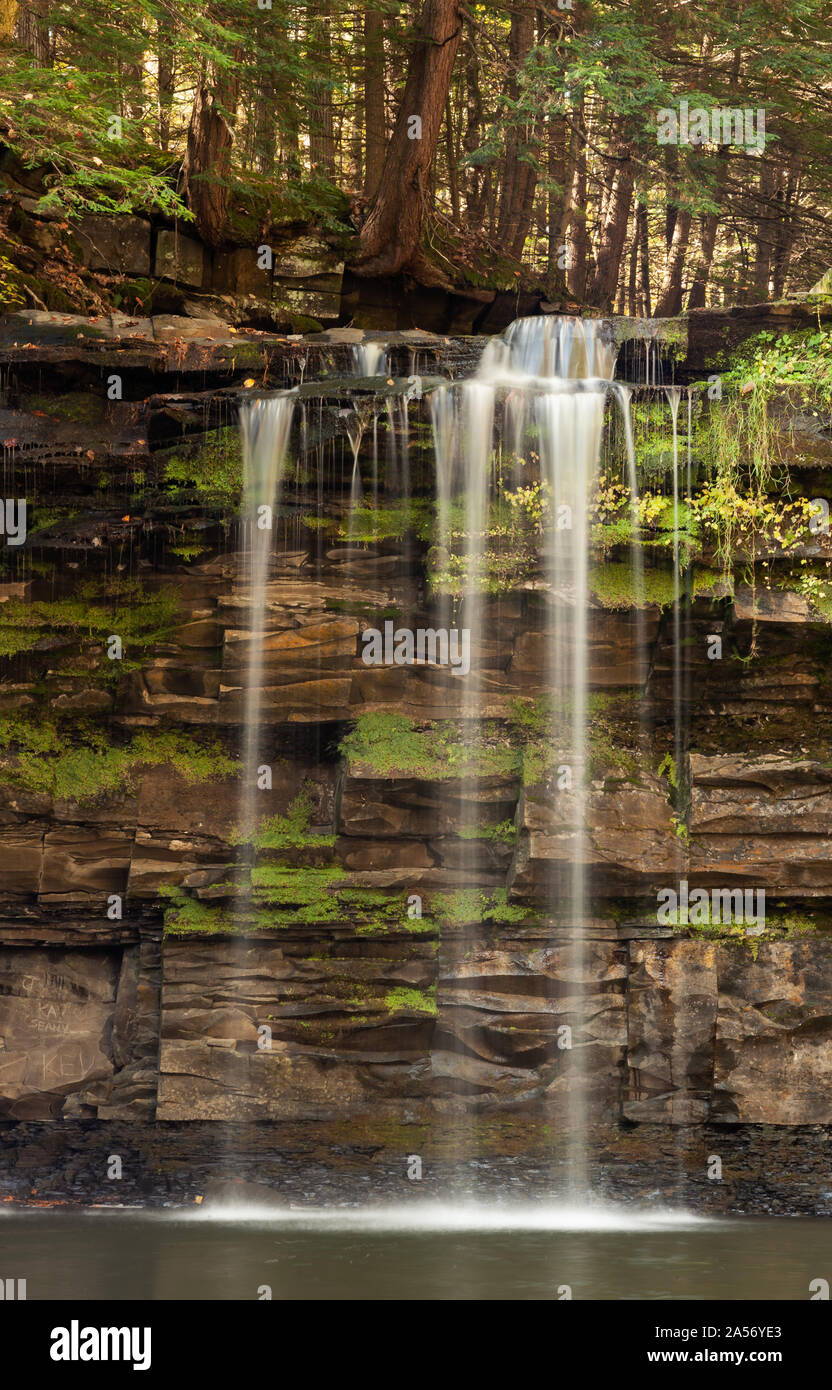 Natural Waterfall and Rock Pool Stock Photo - Alamy