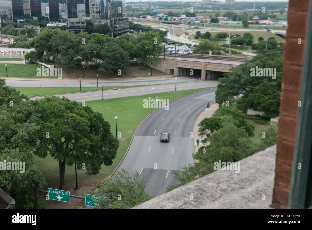 Dallas sixth floor museum hi-res stock photography and images - Alamy