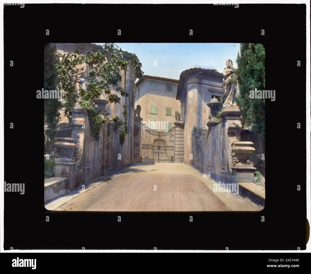 Villa La Pietra, via Bolognese, 120, Florence, Tuscany, Italy. Entrance ...