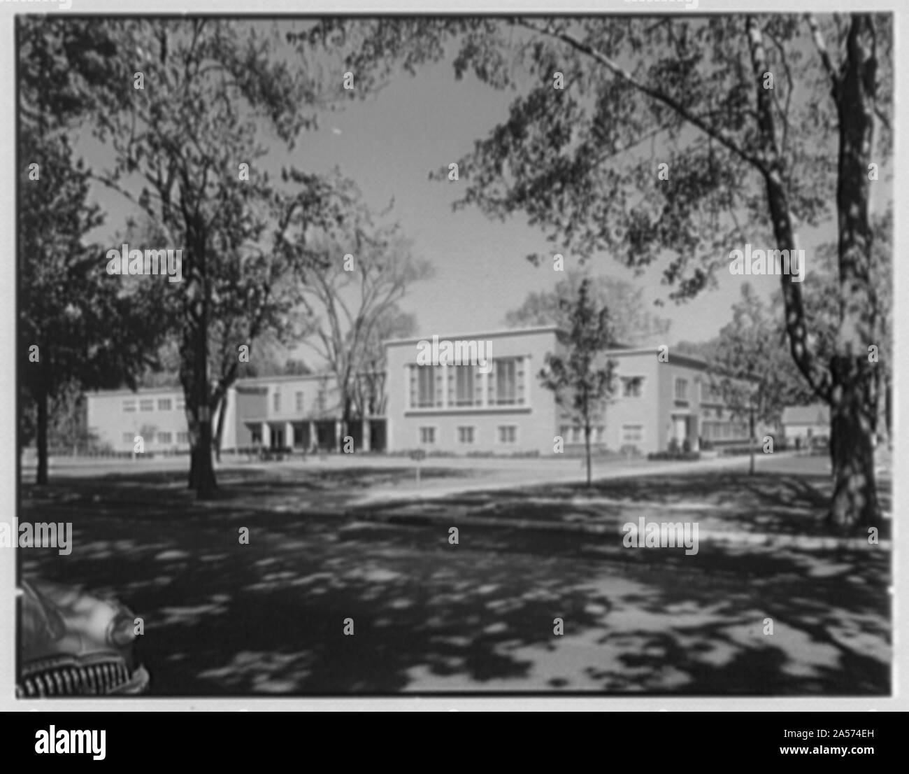 Long island garden Black and White Stock Photos & Images - Alamy