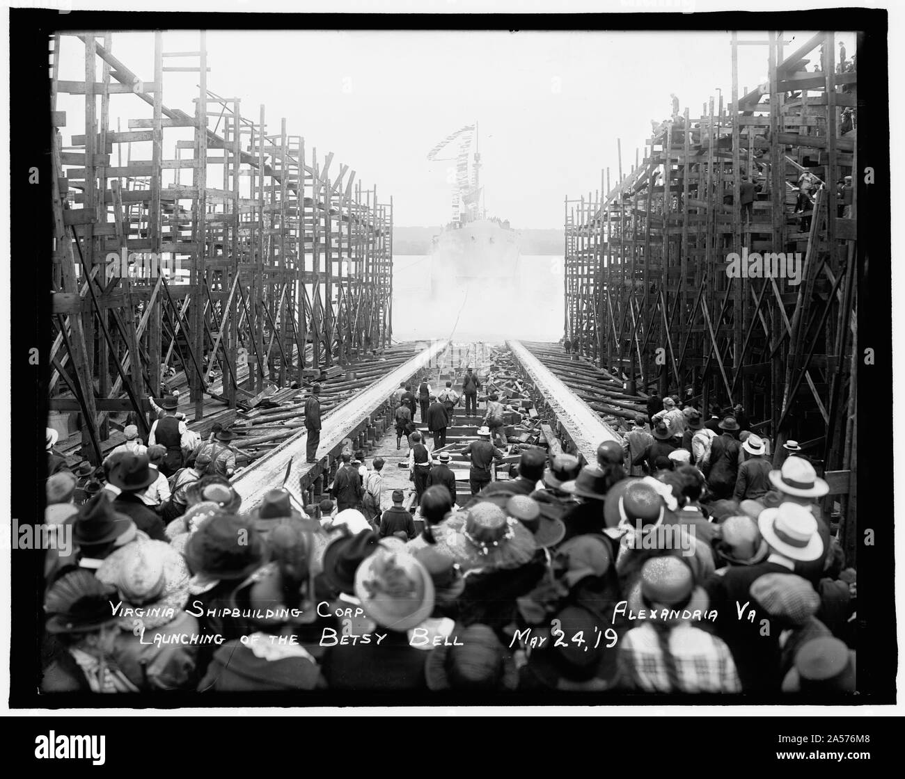 Virginia bell Black and White Stock Photos & Images - Alamy