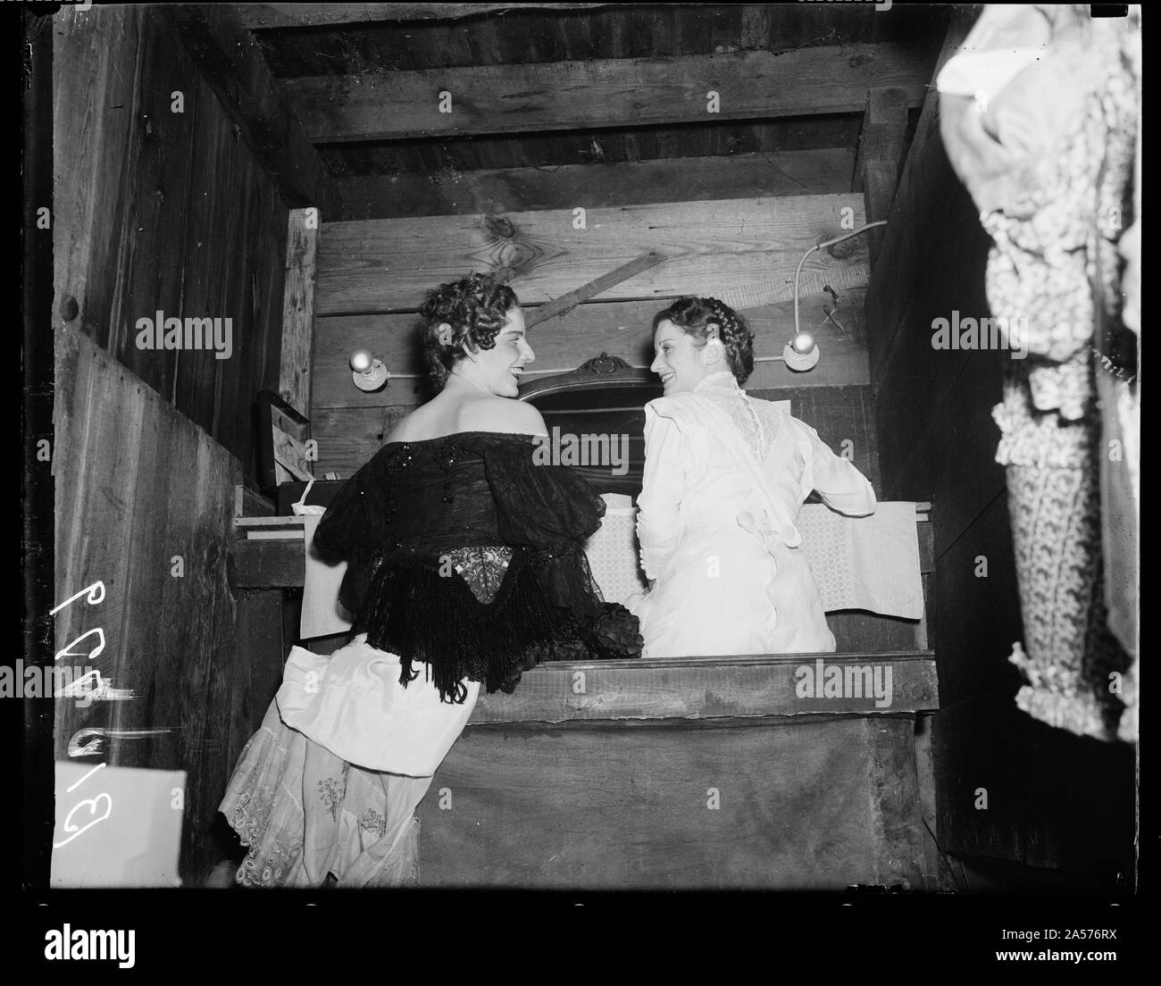 Virginia True (in black) and Betty Gray, Roadside Theatre Stock Photo ...