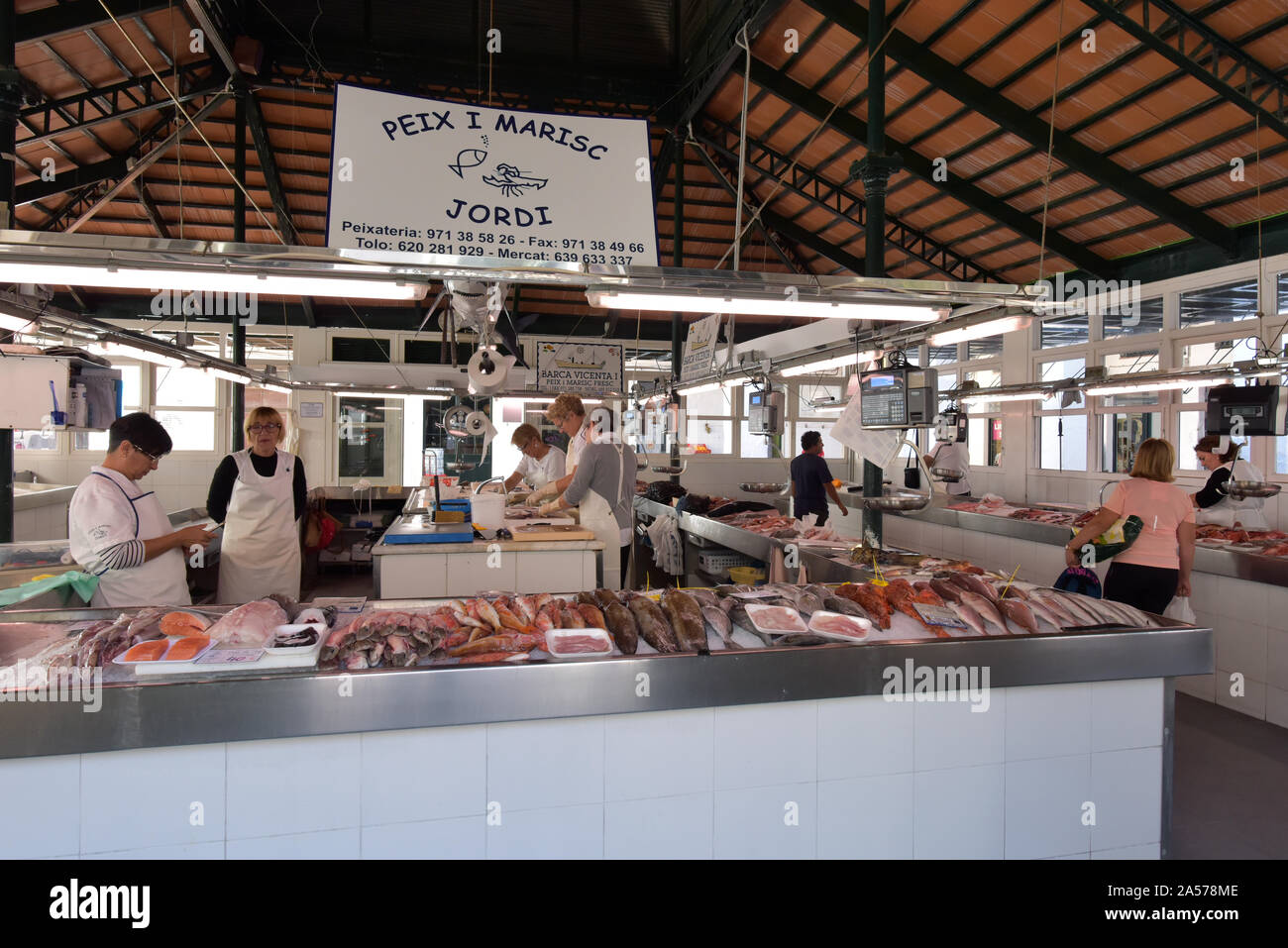 Ciutadella fish market menorca hi-res stock photography and images - Alamy