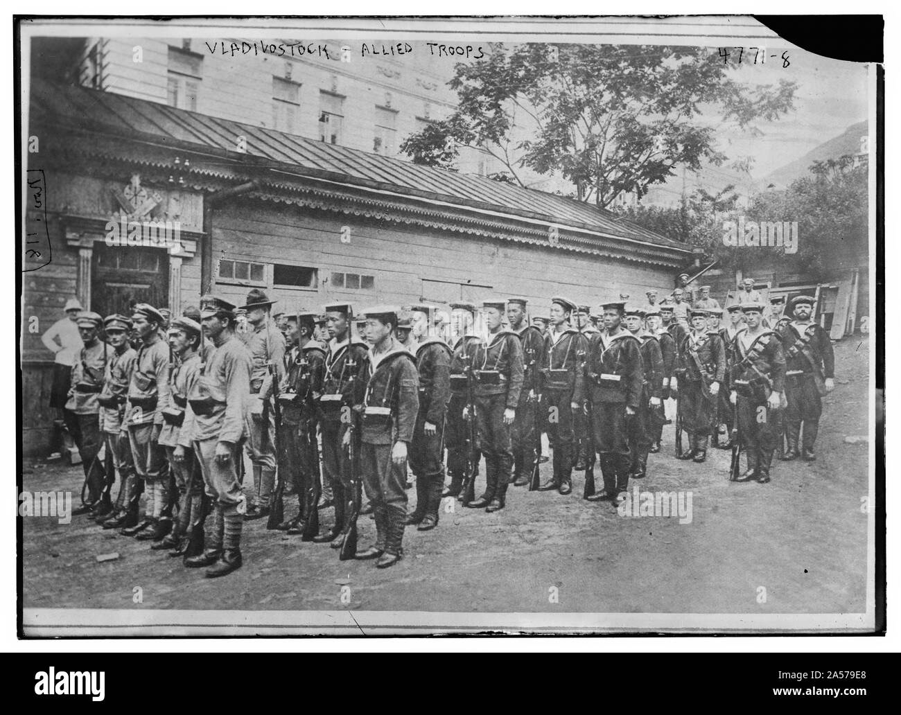 Port city war Cut Out Stock Images & Pictures - Alamy