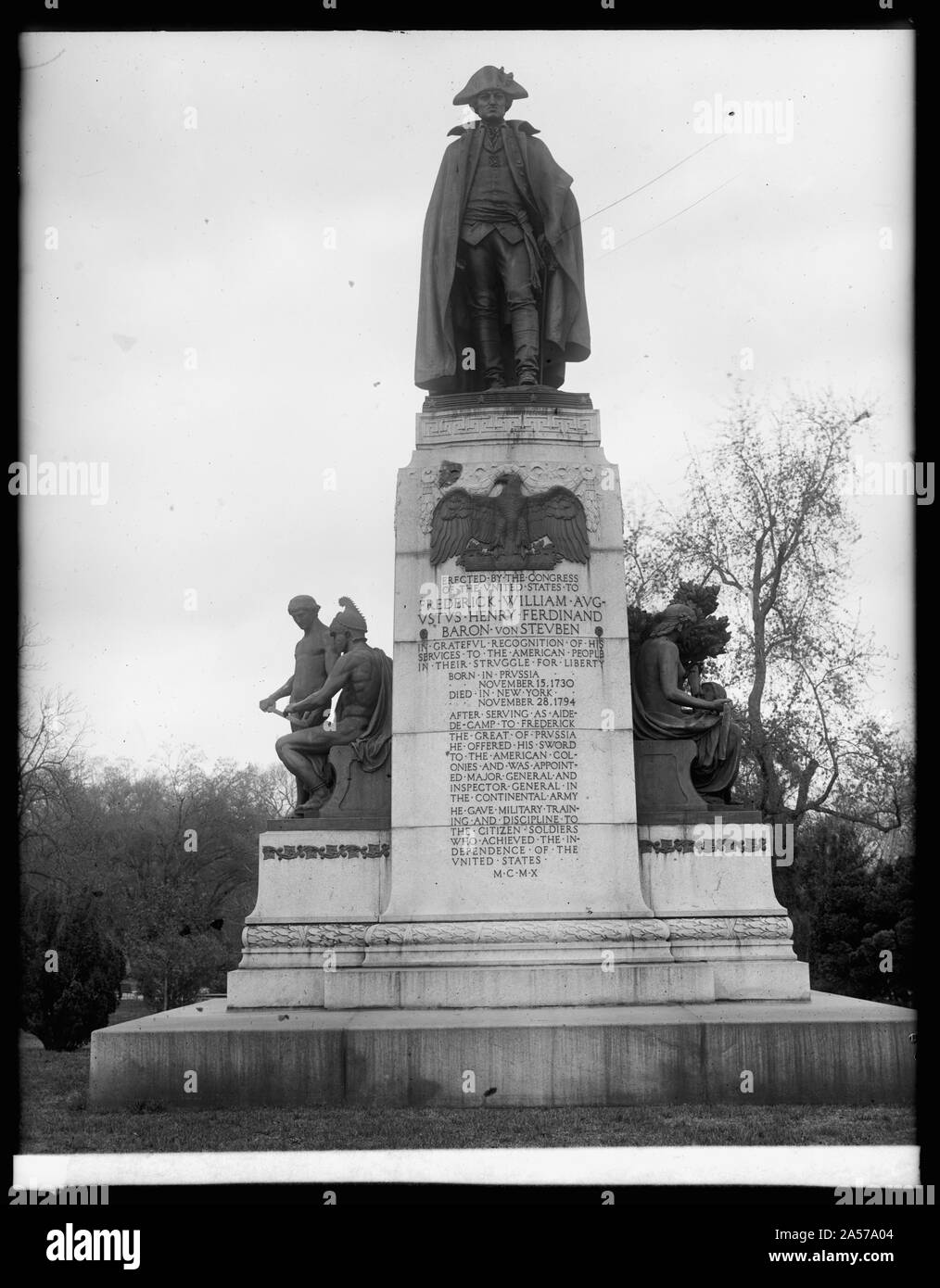Von steuben statue hi-res stock photography and images - Alamy