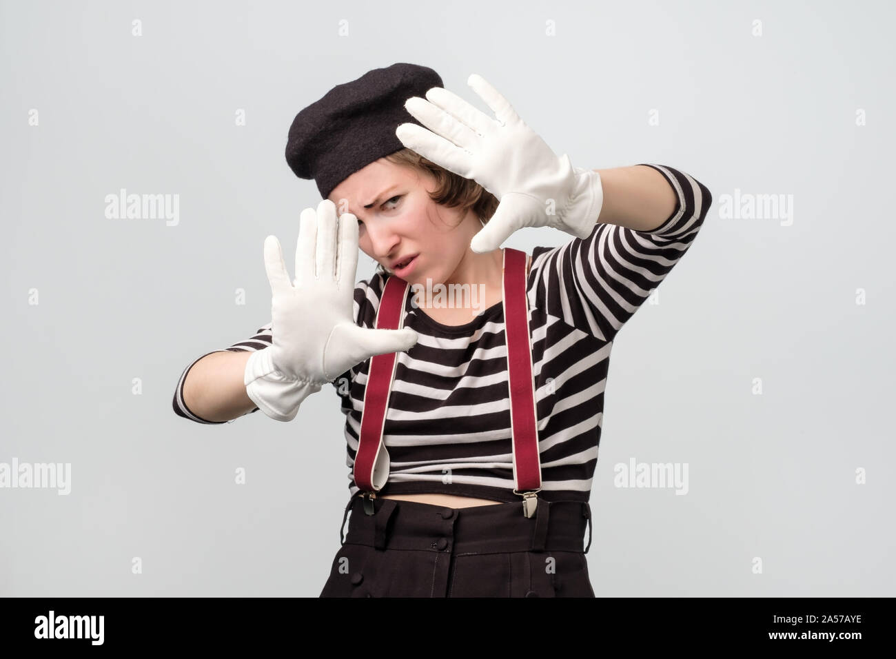 Stop sign with camera hi-res stock photography and images - Alamy