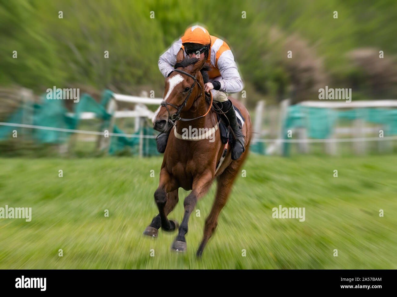 Fast running blur track hi-res stock photography and images - Alamy