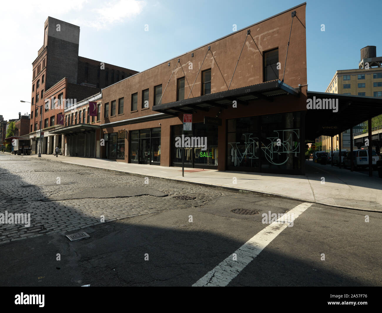 Restaurant meatpacking district hi-res stock photography and images - Alamy