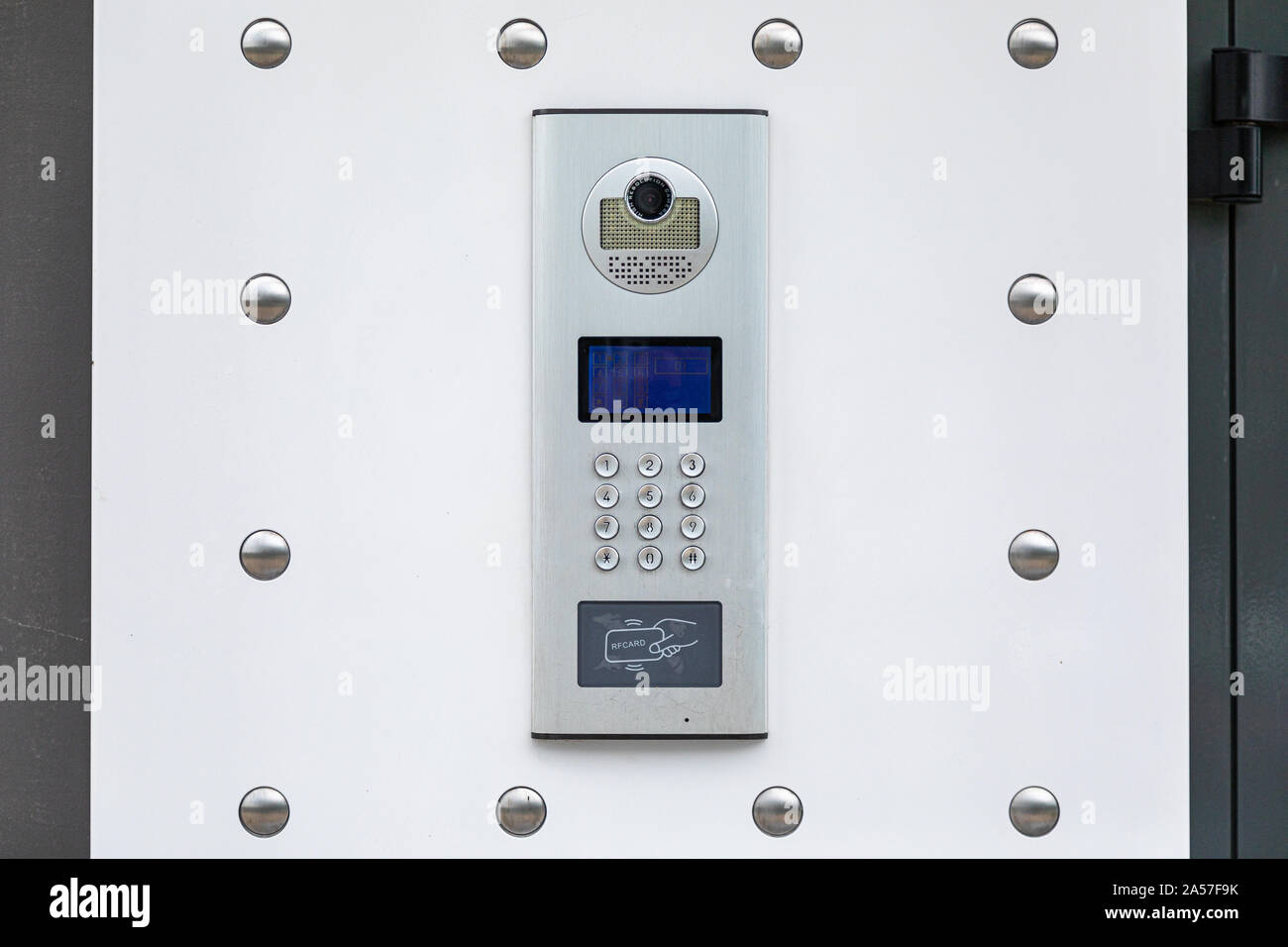 Entryphone hi-res stock photography and images - Alamy