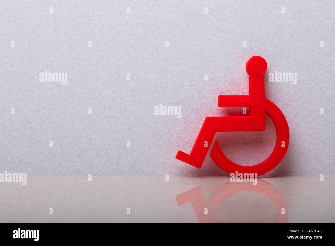 Disabled symbol on green hi-res stock photography and images - Alamy