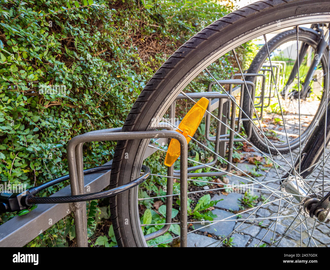 Bicycle theft image hi-res stock photography and images - Alamy