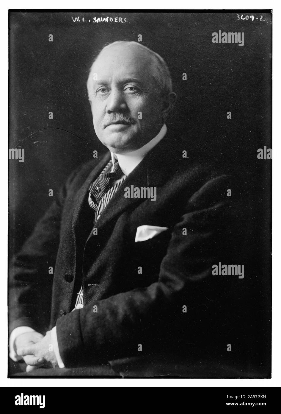 L saunders hi-res stock photography and images - Alamy