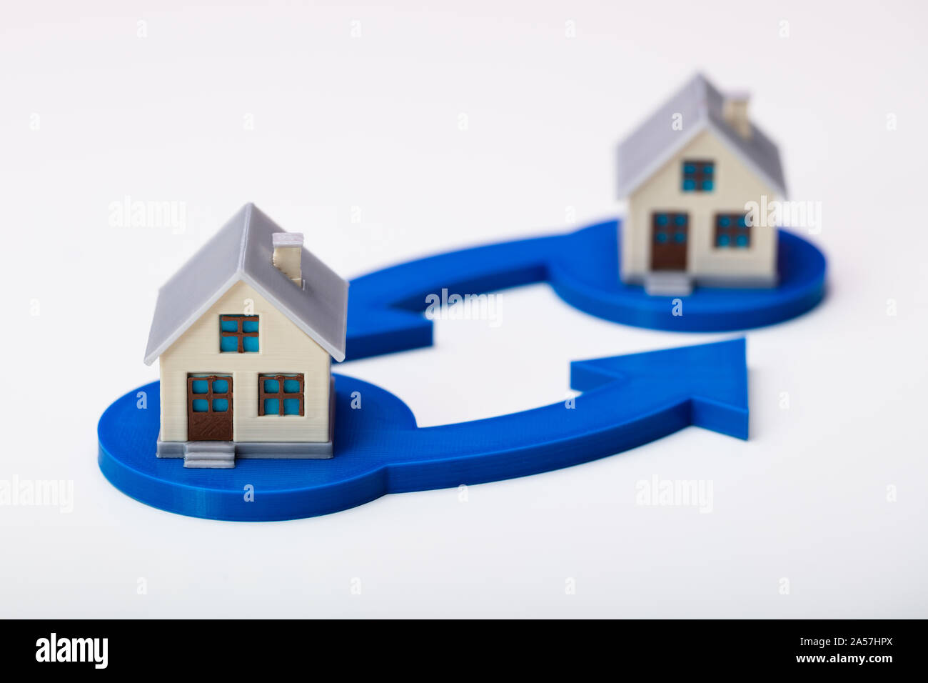 Two houses hi-res stock photography and images - Alamy