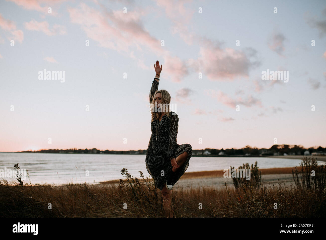 Yoga on beach happy hi-res stock photography and images - Alamy