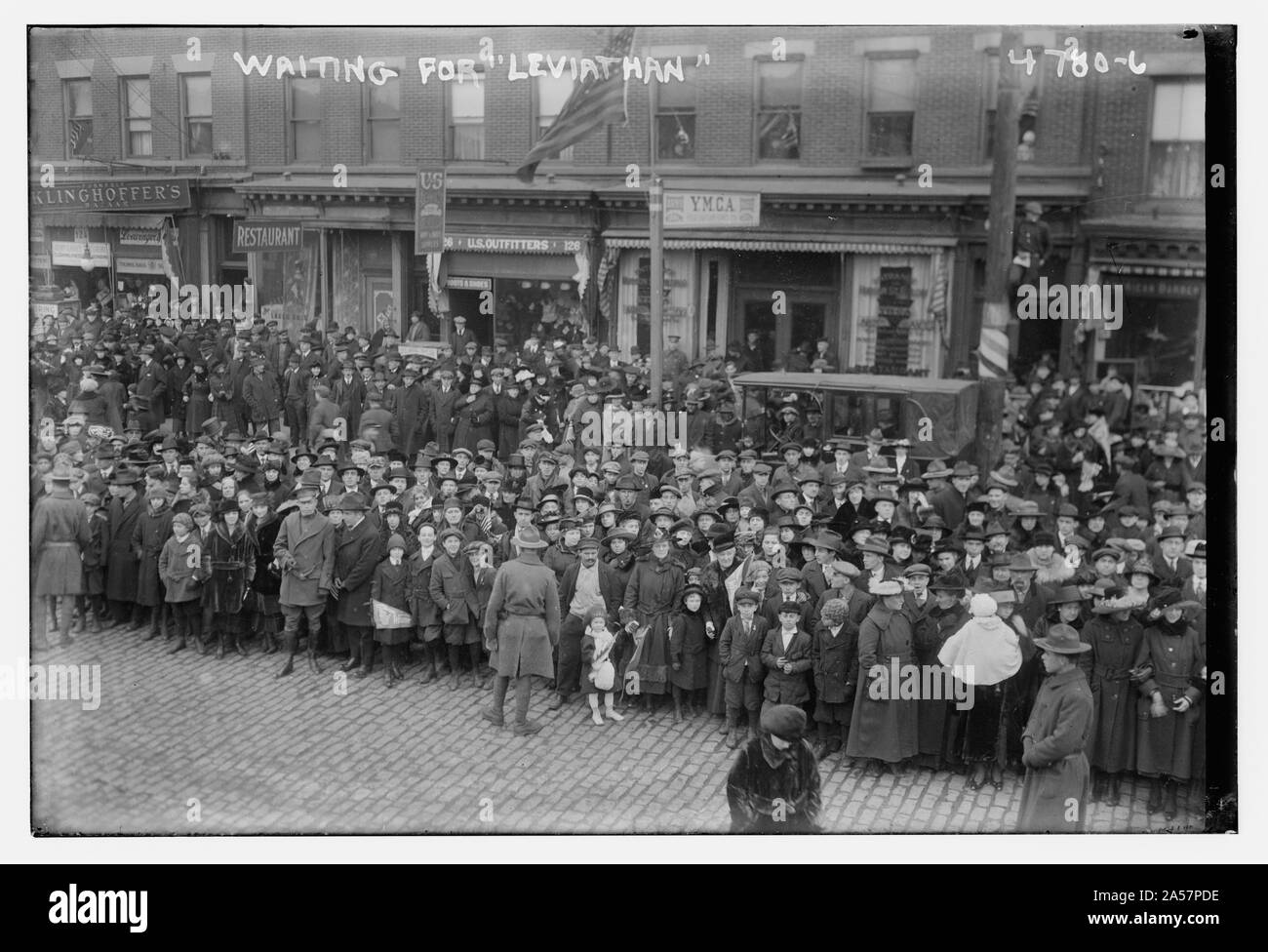 Allegory of waiting hi-res stock photography and images - Alamy