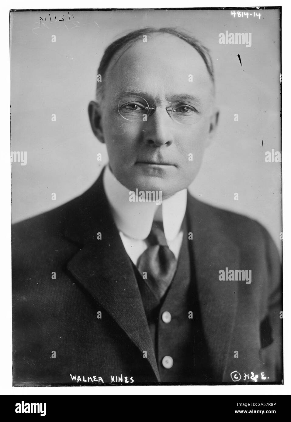 Hines walker hi-res stock photography and images - Alamy