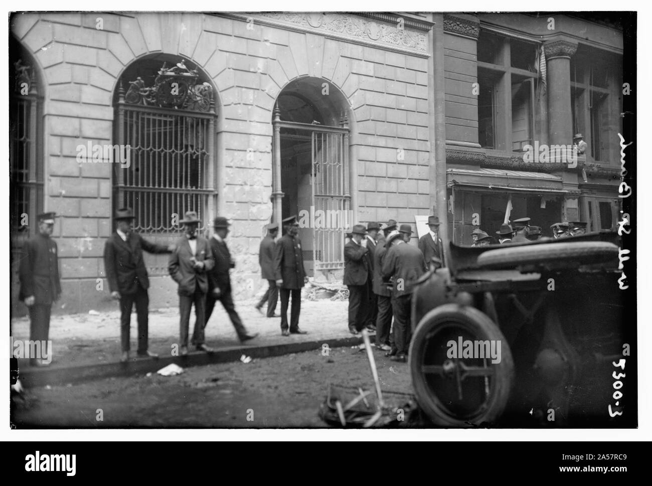 Explosion city bomb Black and White Stock Photos & Images - Alamy