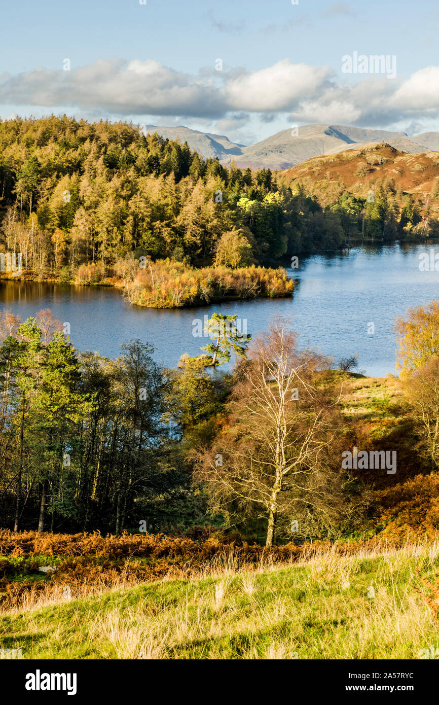 Two tarns hi-res stock photography and images - Alamy