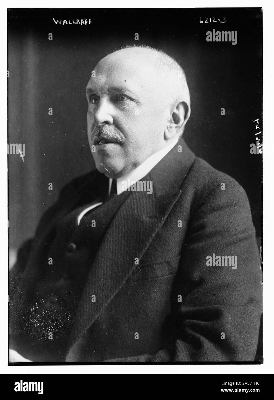 Wallraff hi-res stock photography and images - Alamy