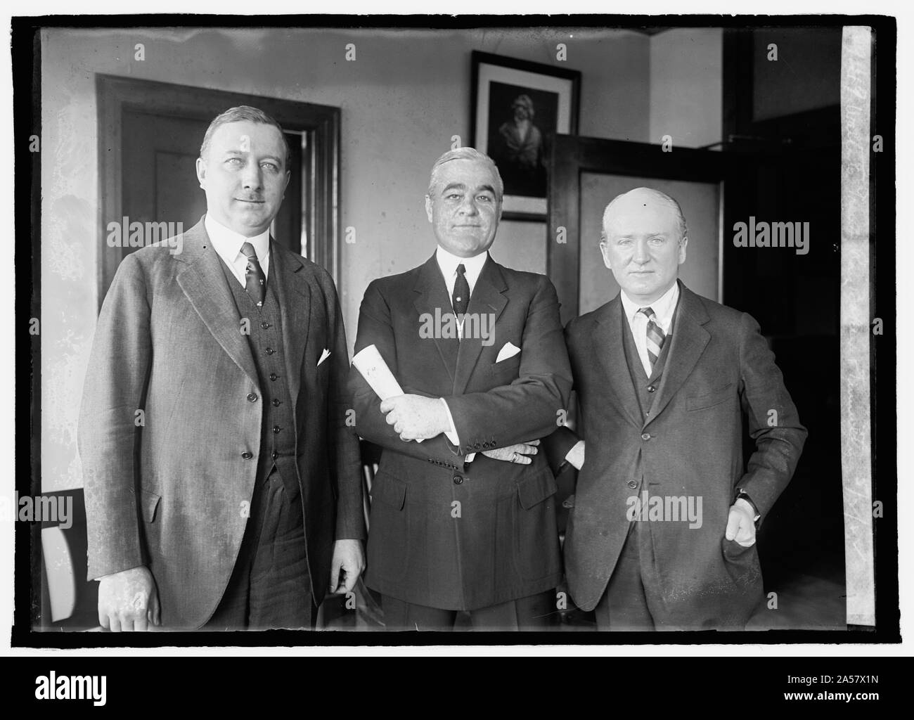 E 2 22 2 Black and White Stock Photos & Images - Alamy