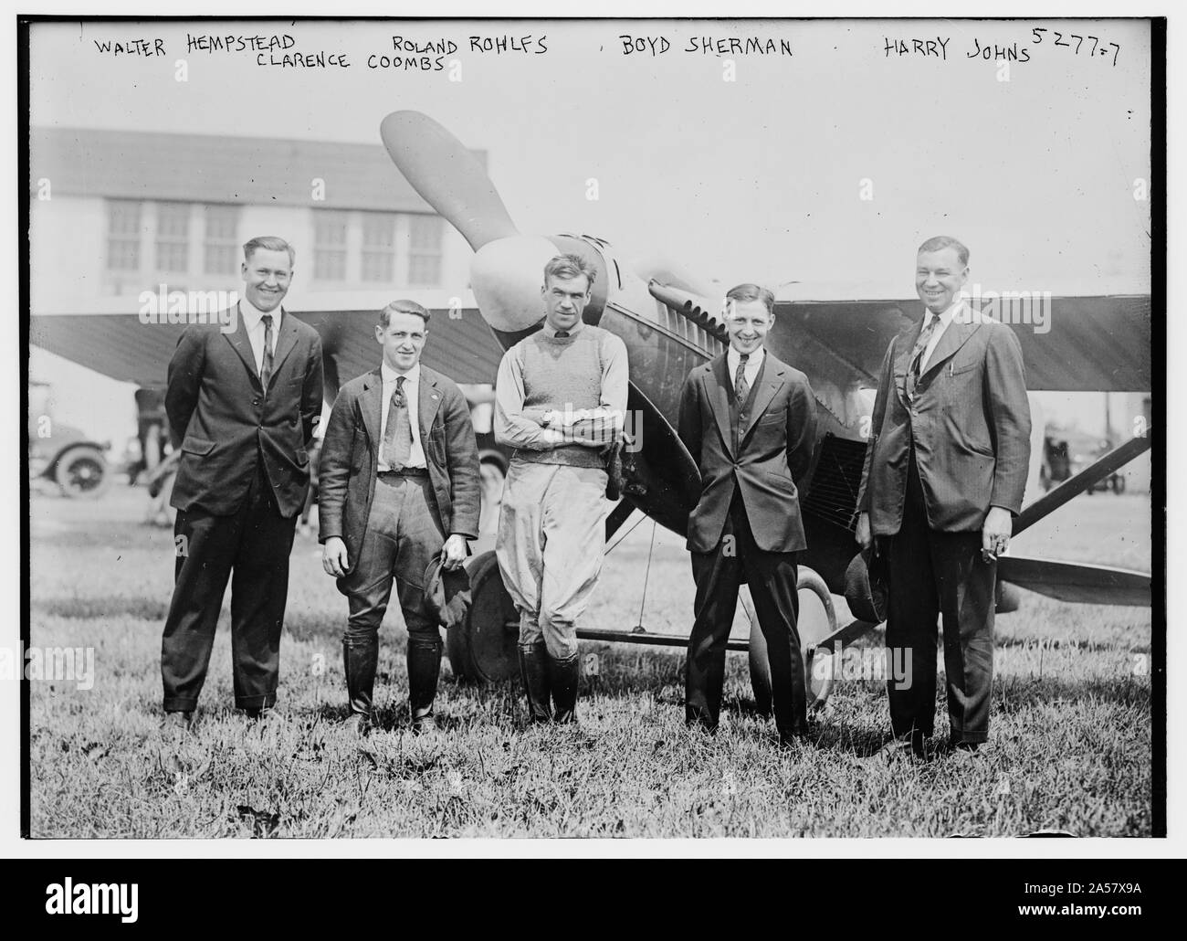 Walter roland hi-res stock photography and images - Alamy