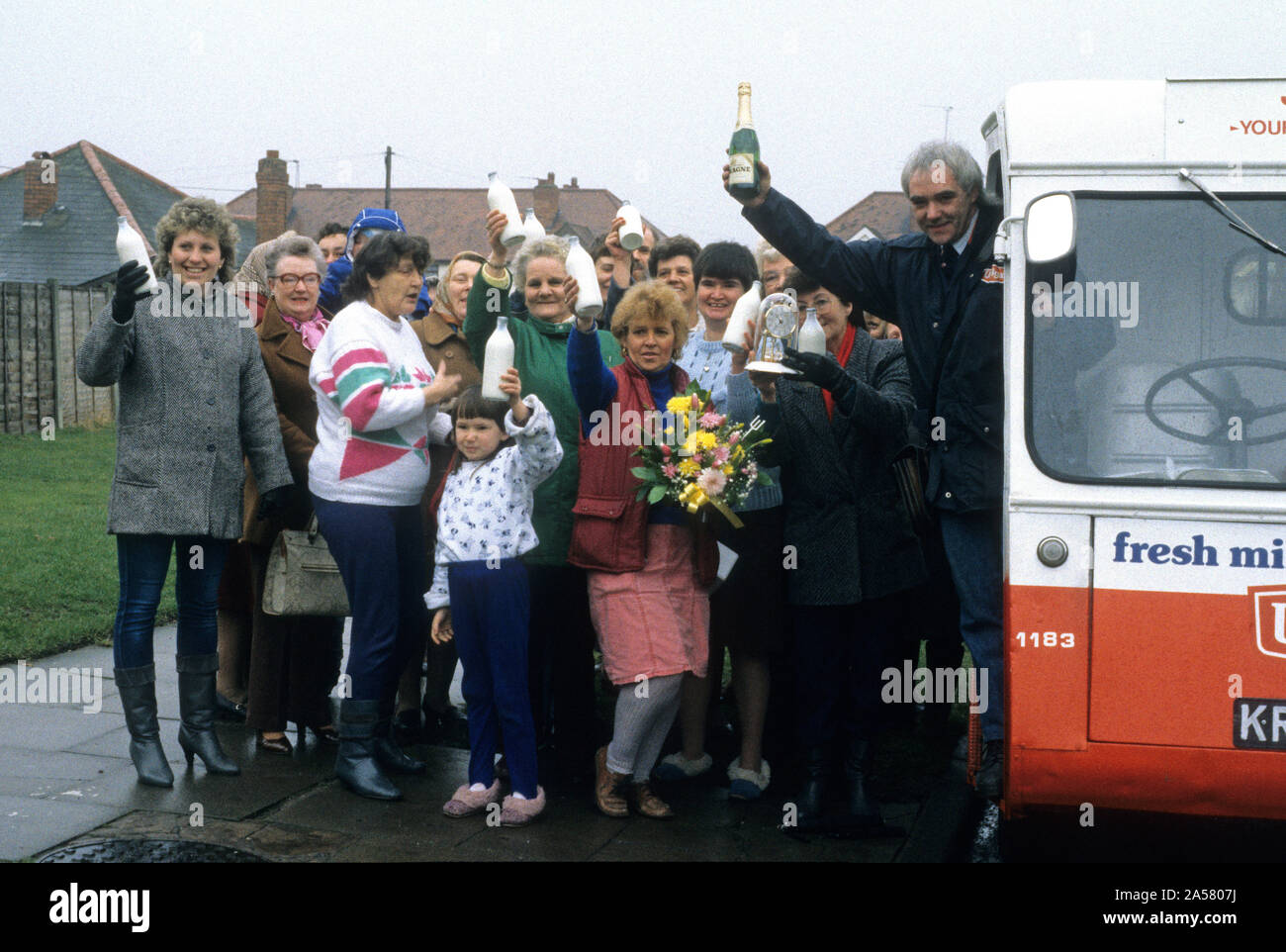 British milkman hi-res stock photography and images - Alamy