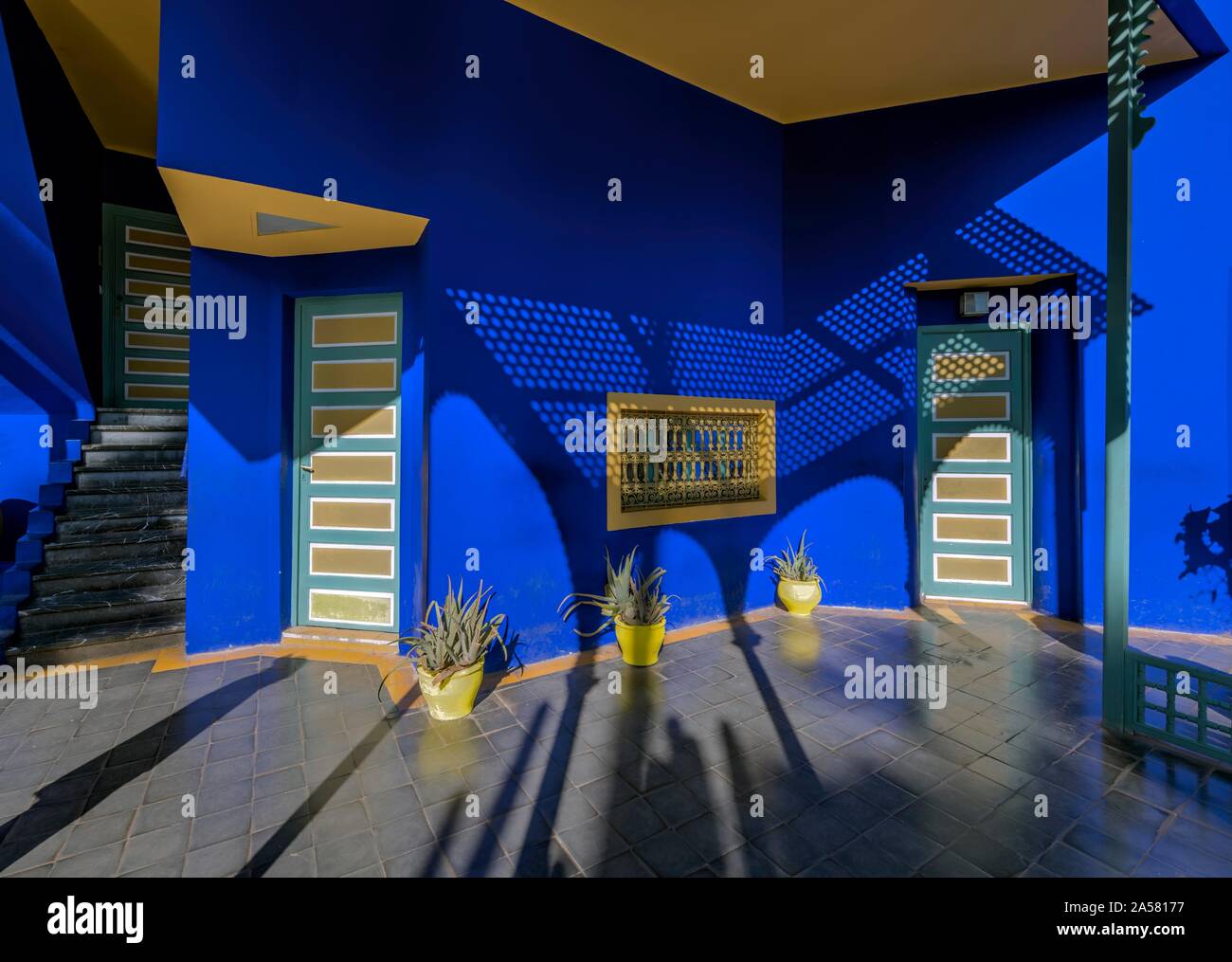 Moorish architecture marrakech hi-res stock photography and images - Alamy