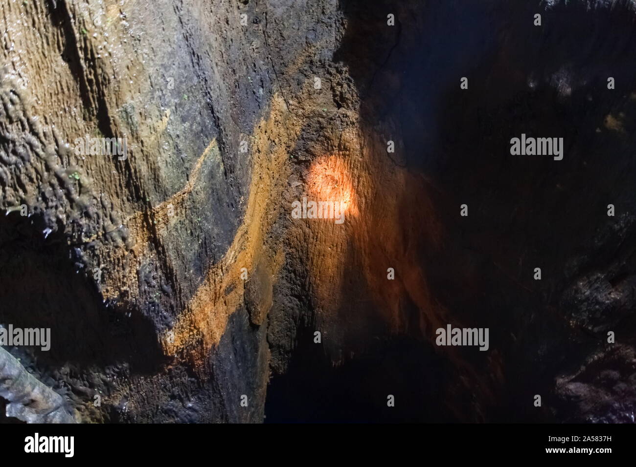 Cave ceiling texture hi-res stock photography and images - Alamy