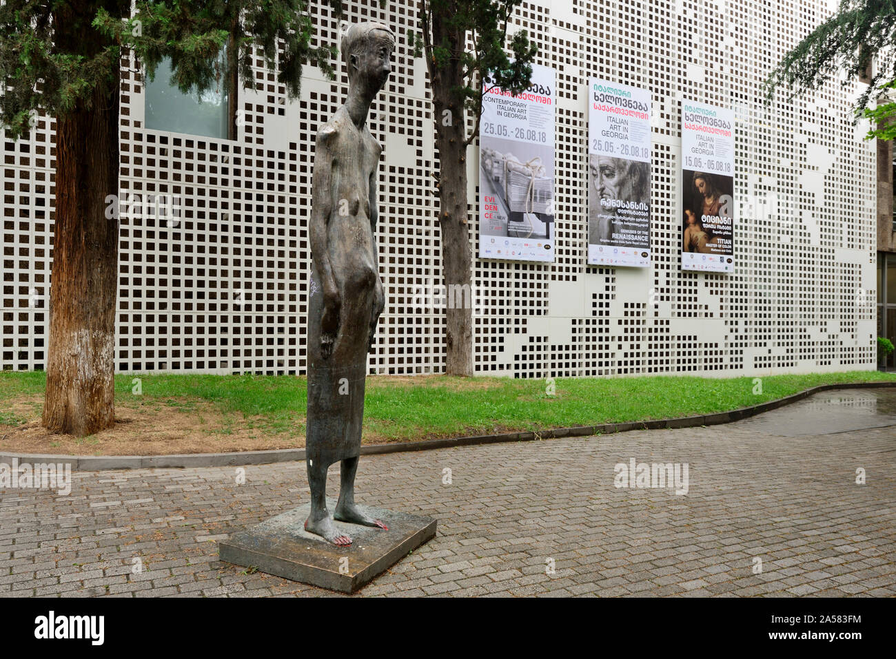Sculpture in the gardens of the National Gallery (Georgian National ...