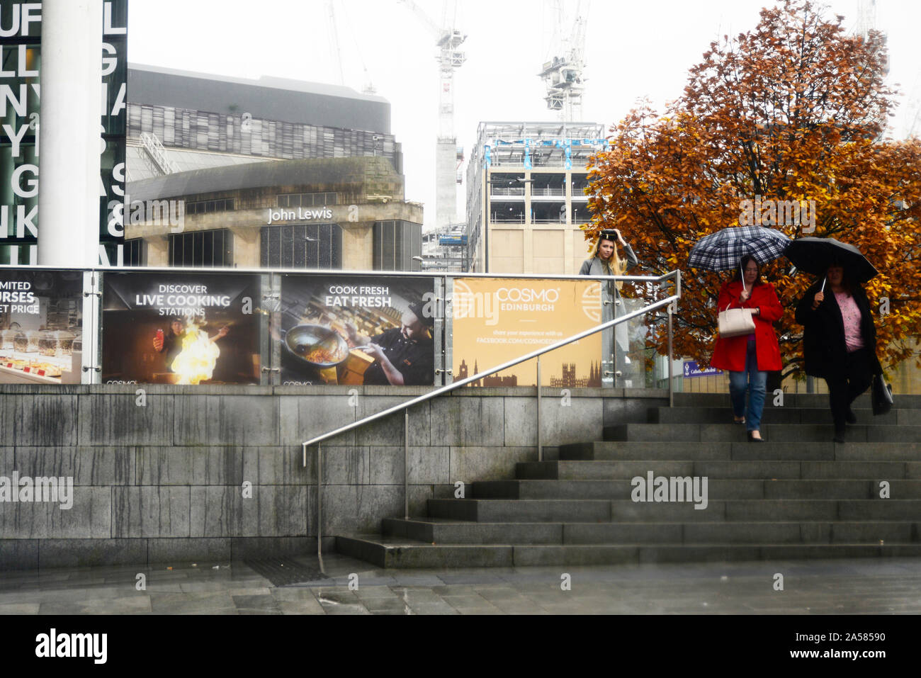 Everyday life in a city in europe Stock Photo - Alamy