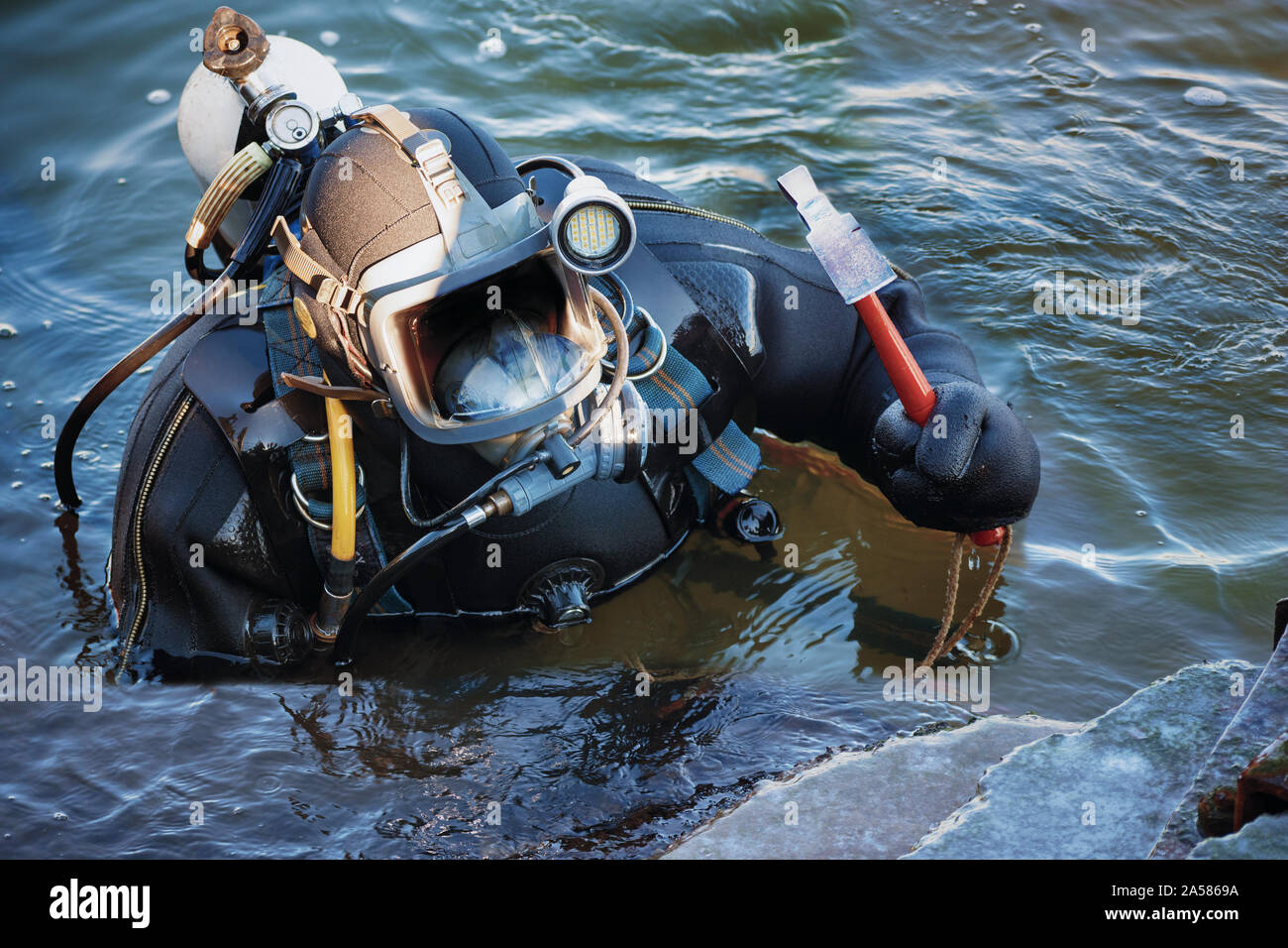 Scuba gear hi-res stock photography and images - Alamy