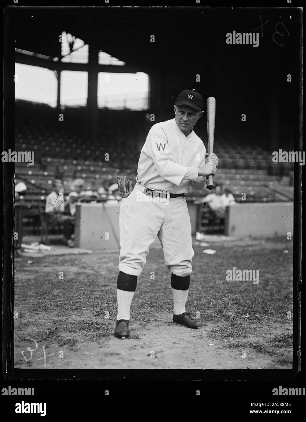 Historic baseball hi-res stock photography and images - Alamy