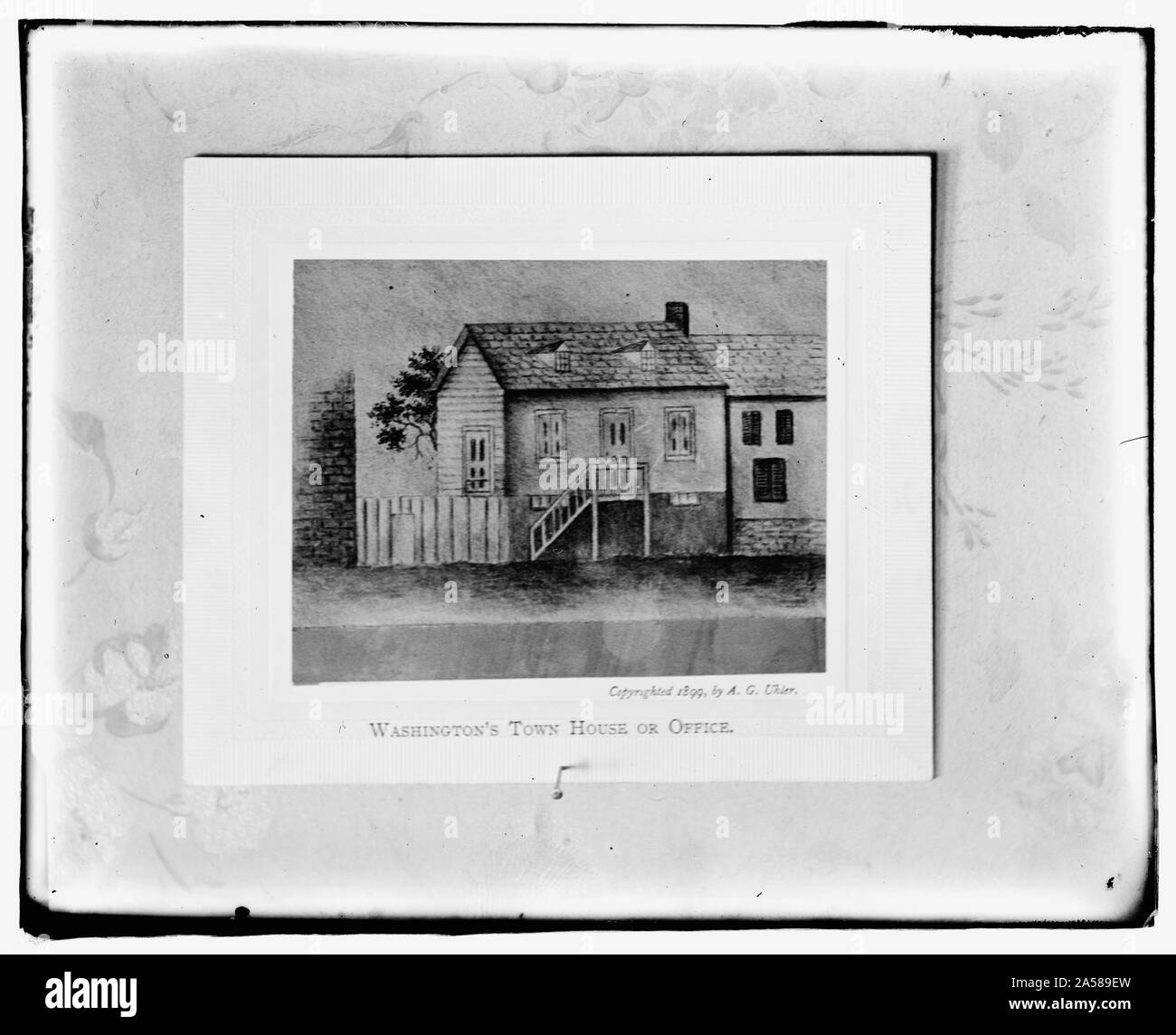 Historical town house Cut Out Stock Images & Pictures - Alamy