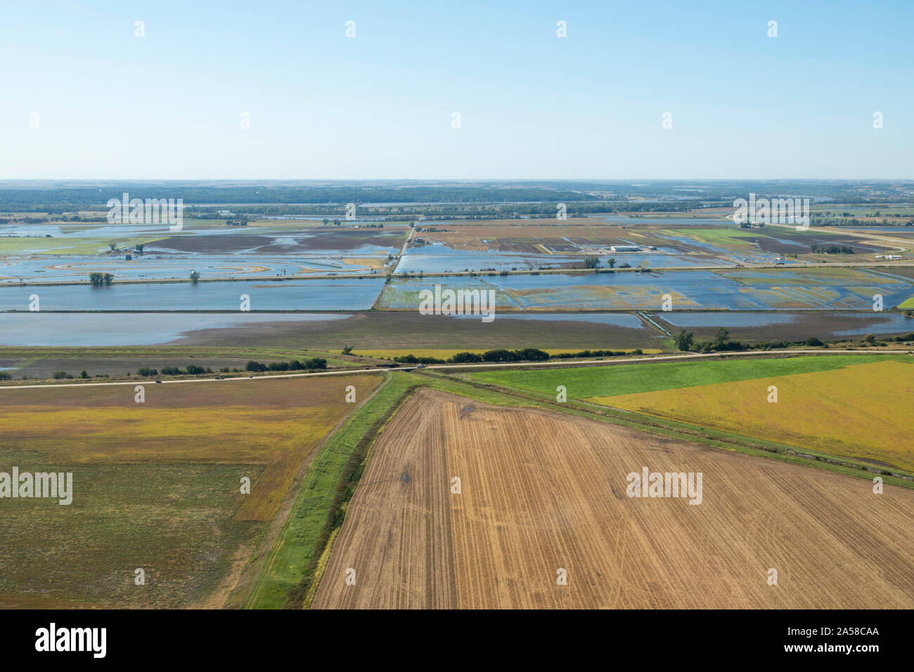 Flood flooding motorway hi-res stock photography and images - Alamy