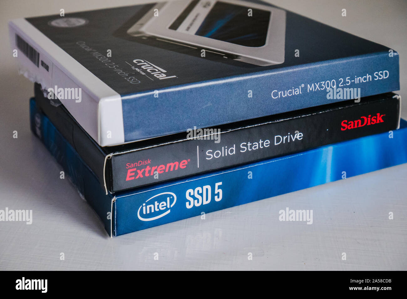 Ssd retail boxes hi-res stock photography and images - Alamy