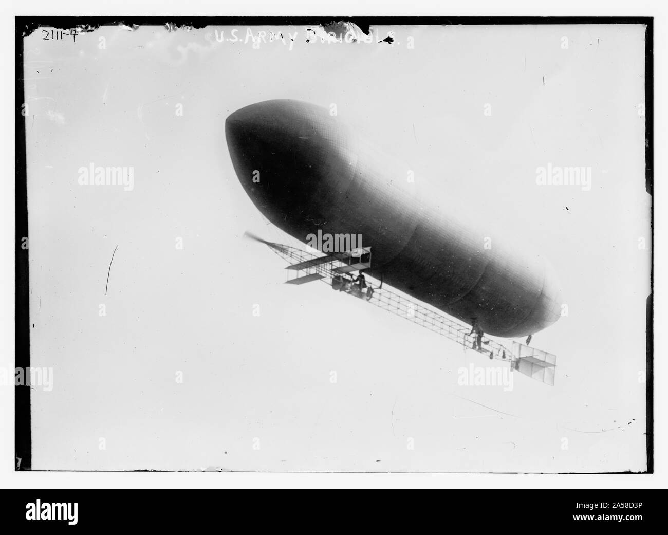 U.S. Army dirigible Stock Photo - Alamy