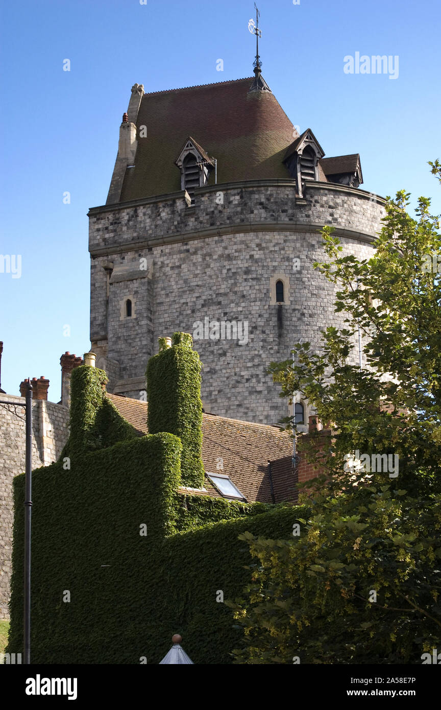 Queens tower windsor hi-res stock photography and images - Alamy