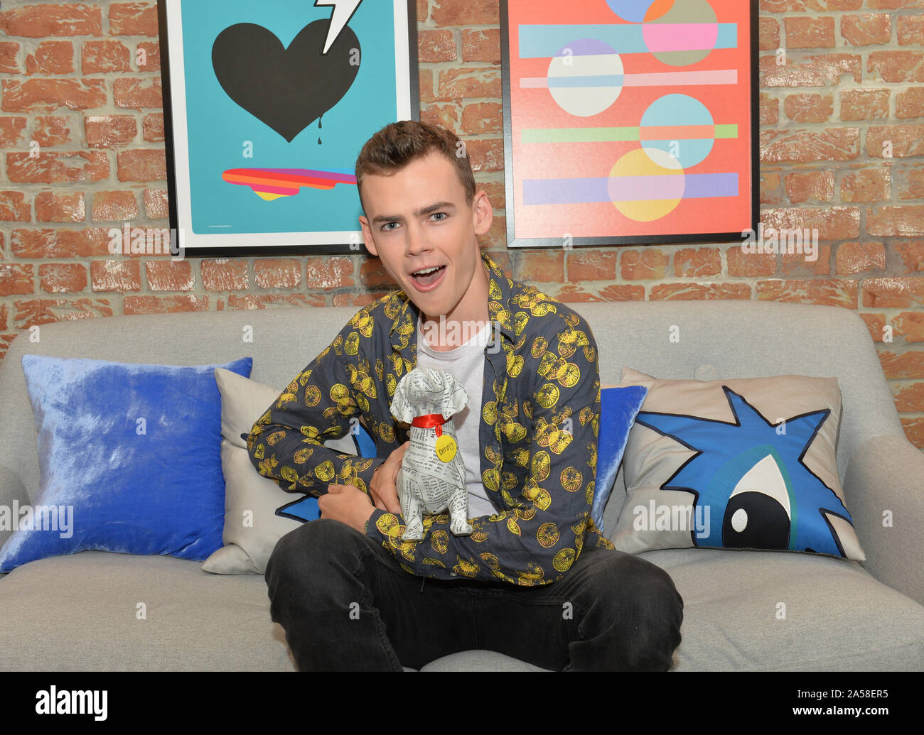 Son zoe ball hi-res stock photography and images - Alamy