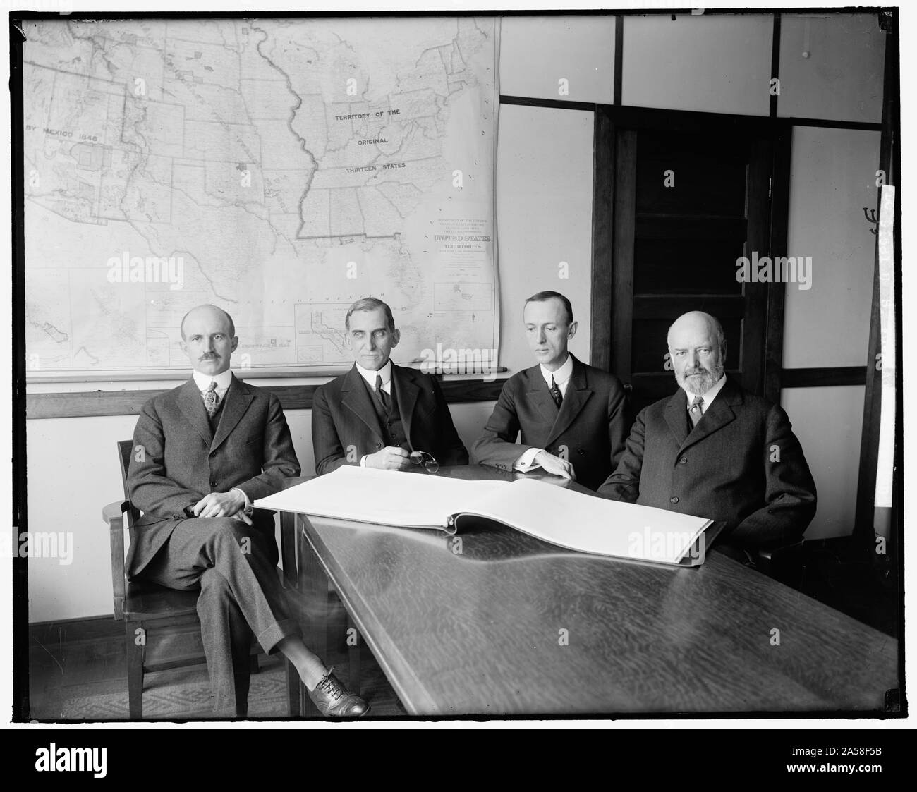 Administration to administration Black and White Stock Photos & Images ...