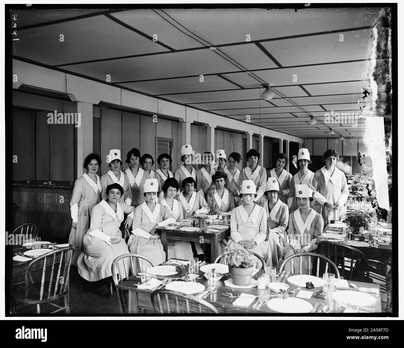 Food administration hi-res stock photography and images - Alamy