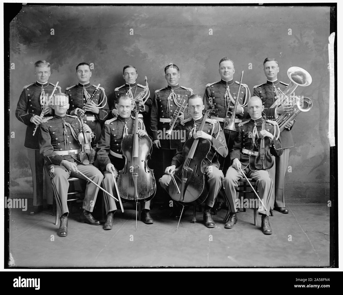 Marines marine corps band Black and White Stock Photos & Images - Alamy