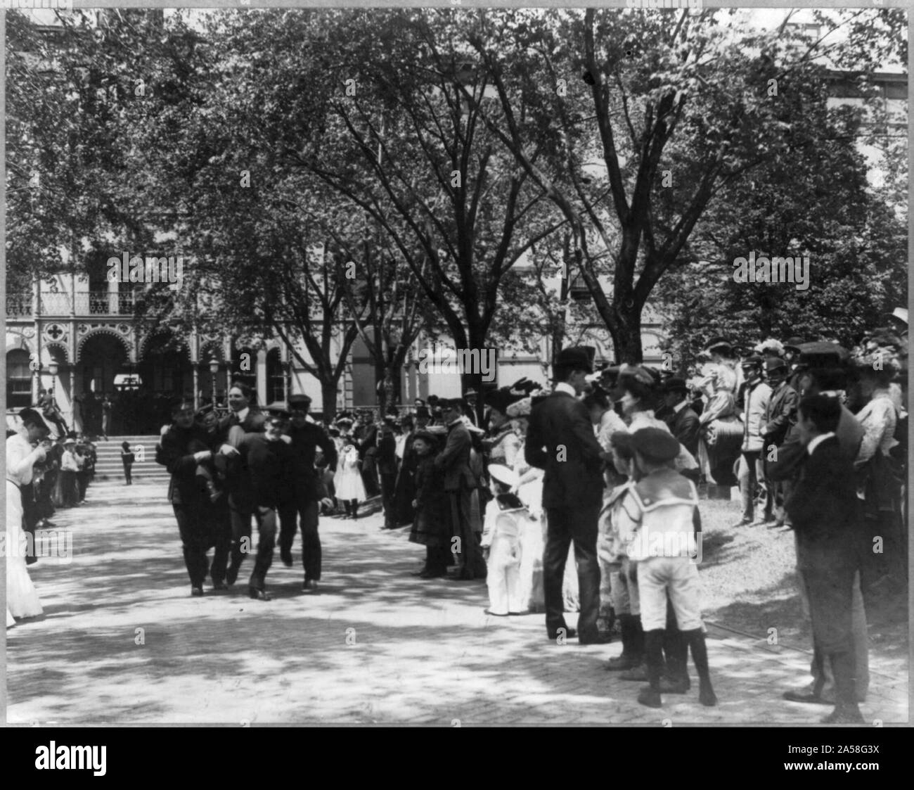 Teamwork discipline Black and White Stock Photos & Images - Alamy