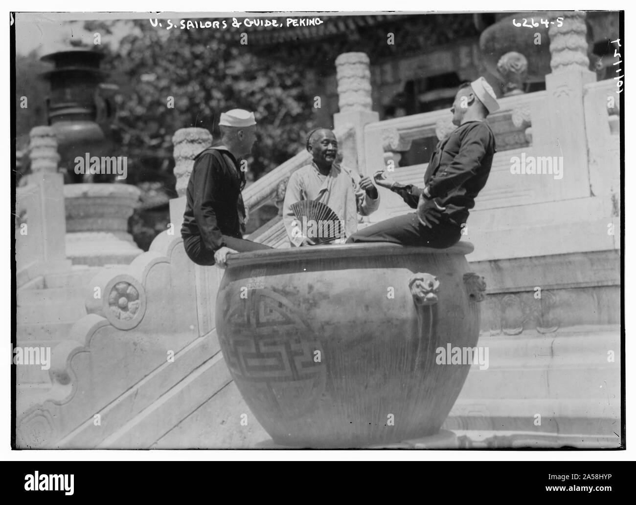 Guide interaction Cut Out Stock Images & Pictures - Alamy