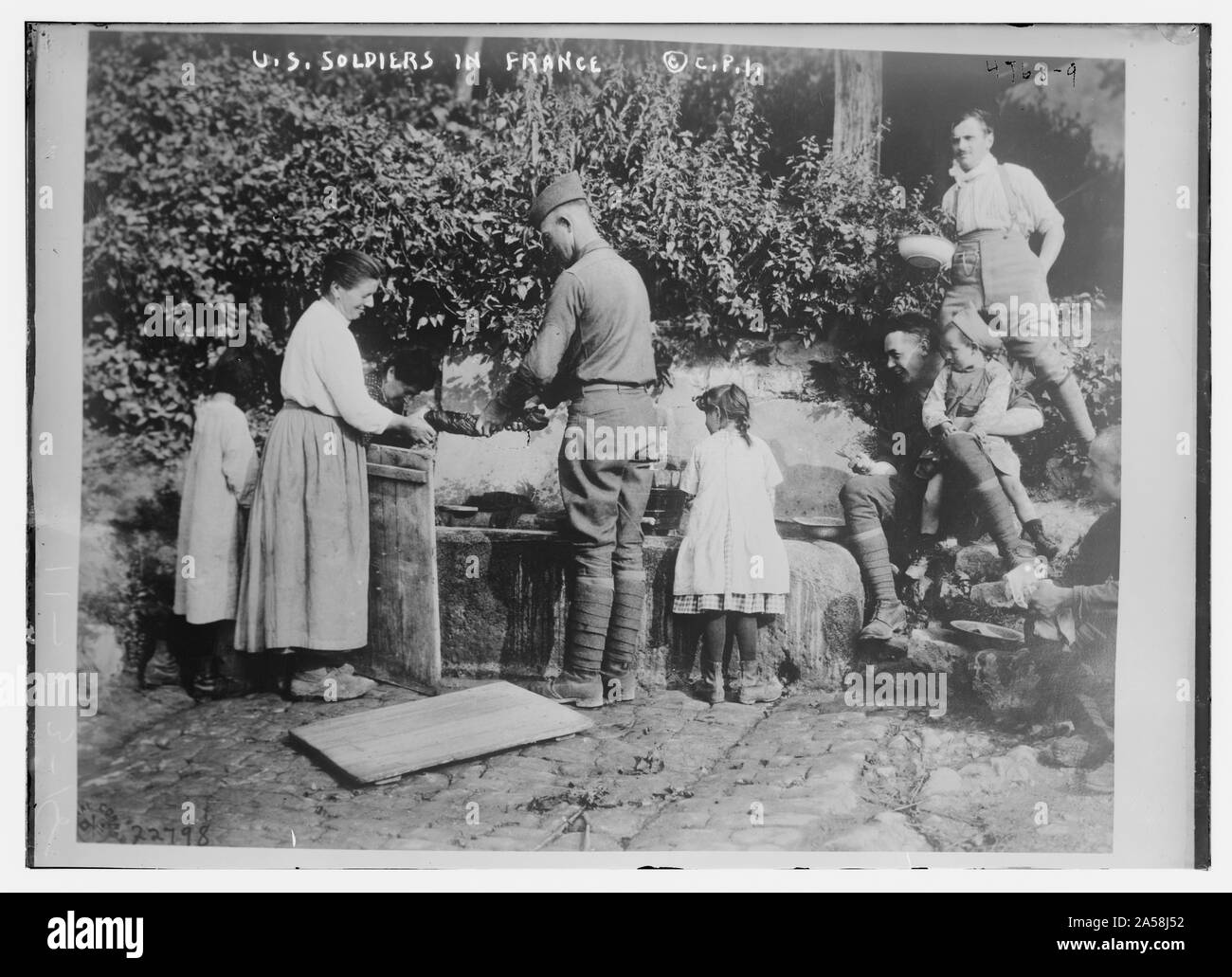 French soldiers u s army Black and White Stock Photos & Images - Alamy