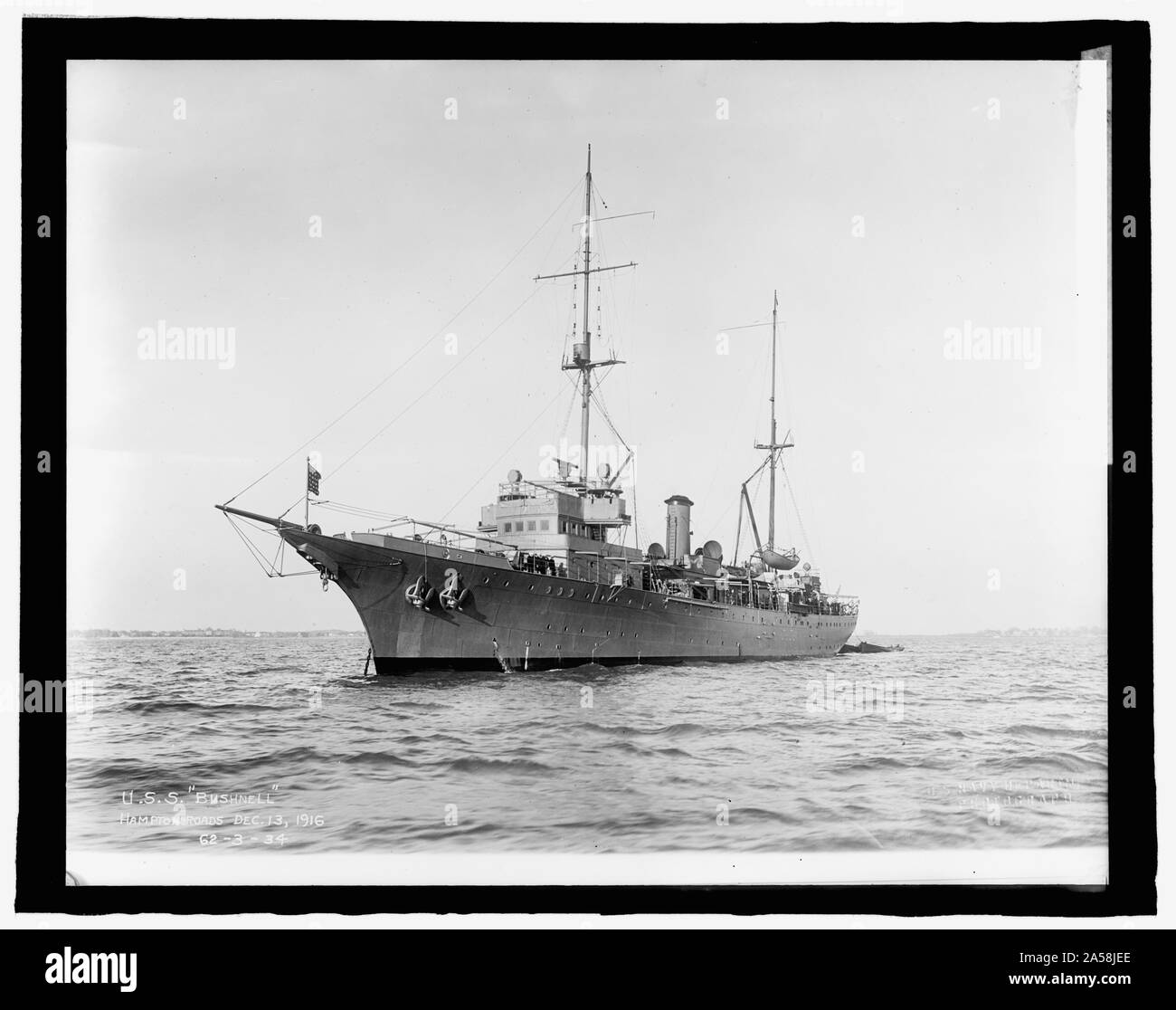 Uss hampton hi-res stock photography and images - Alamy